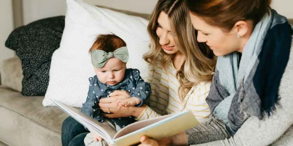 10 Ways to Nurture Your Baby’s Early Literacy Skills | Moms Miracle